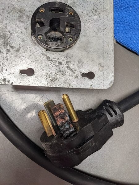 Extending LG Dryer plug cord but with non-standard terminal connectors ...