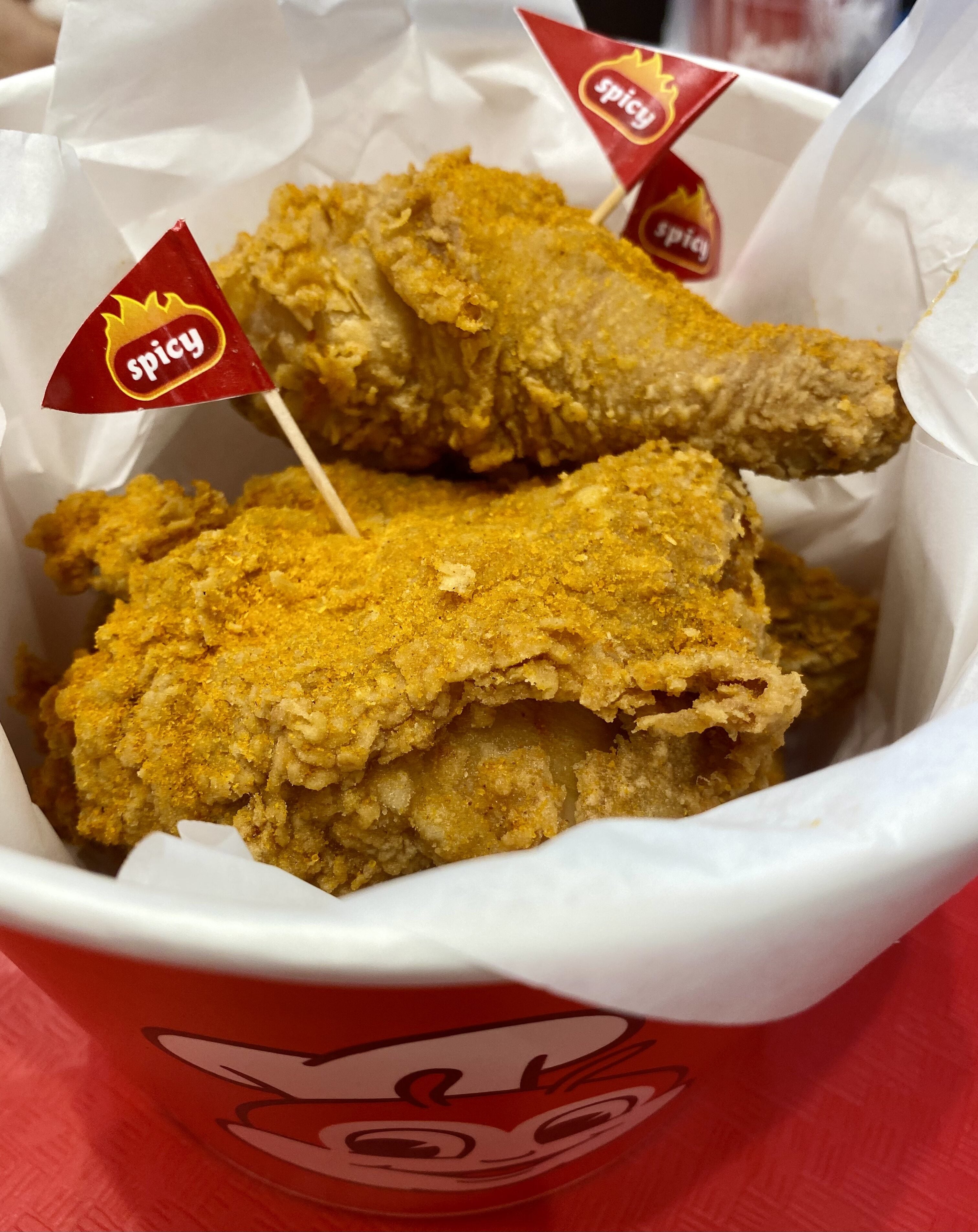 [Jollibee] 10pc chicken + 4 sodas for $20 - RedFlagDeals.com Forums