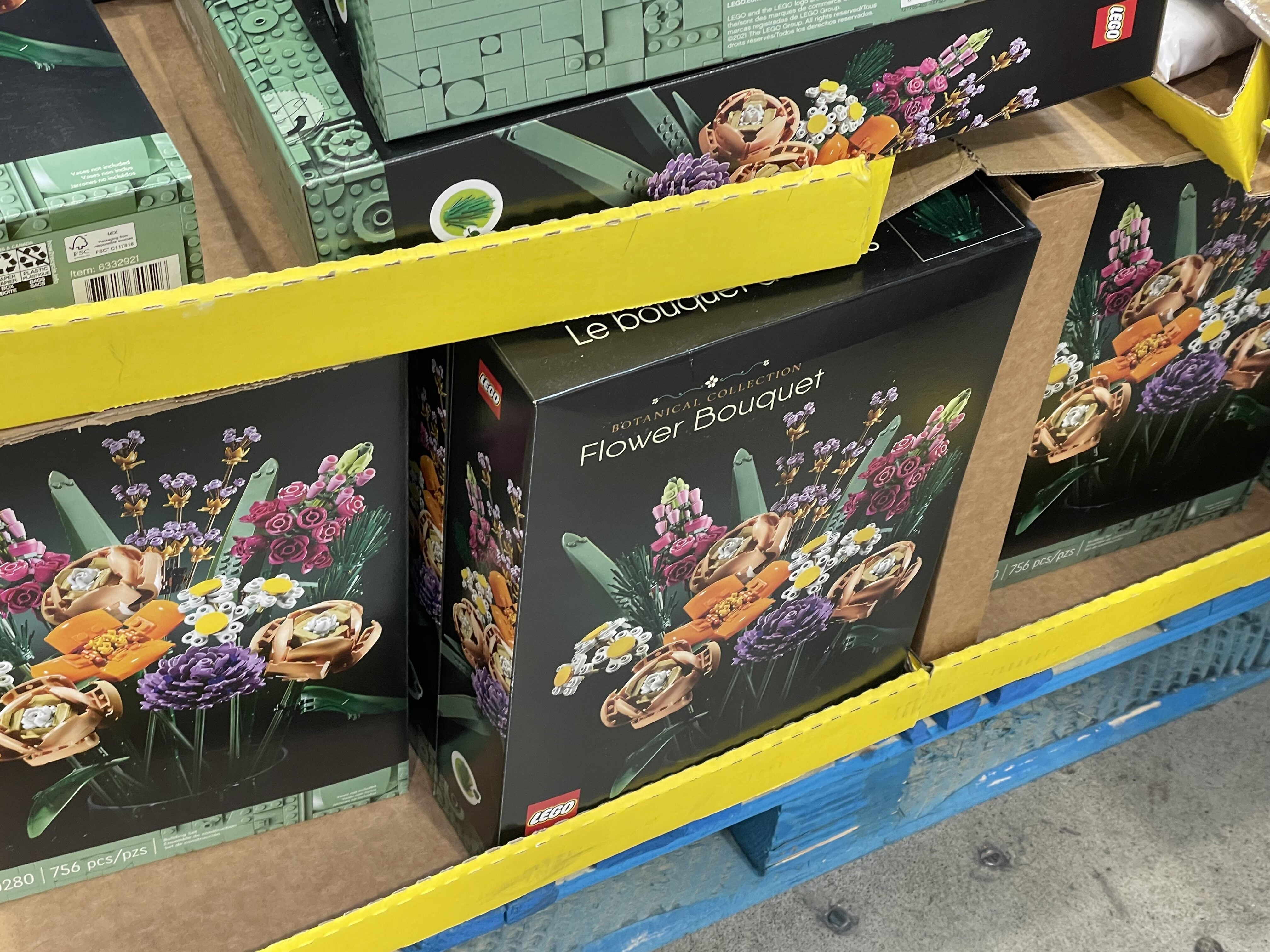 [Costco] Lego Flowers Bouquet - 49.97 - YMMV - clearance Costco Markham ...