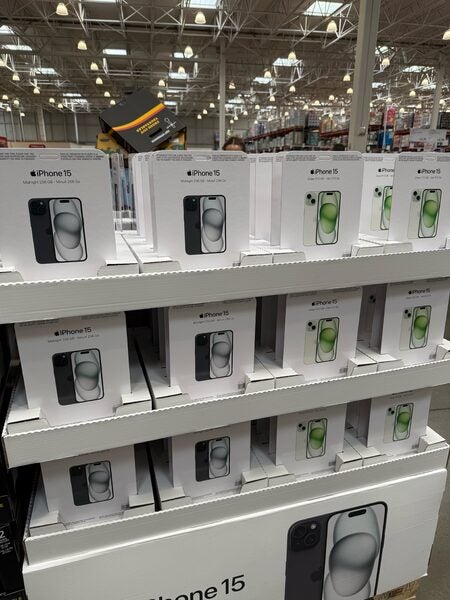 [Costco] Costco iPhone 15 512gb pink $999.99 - RedFlagDeals.com Forums