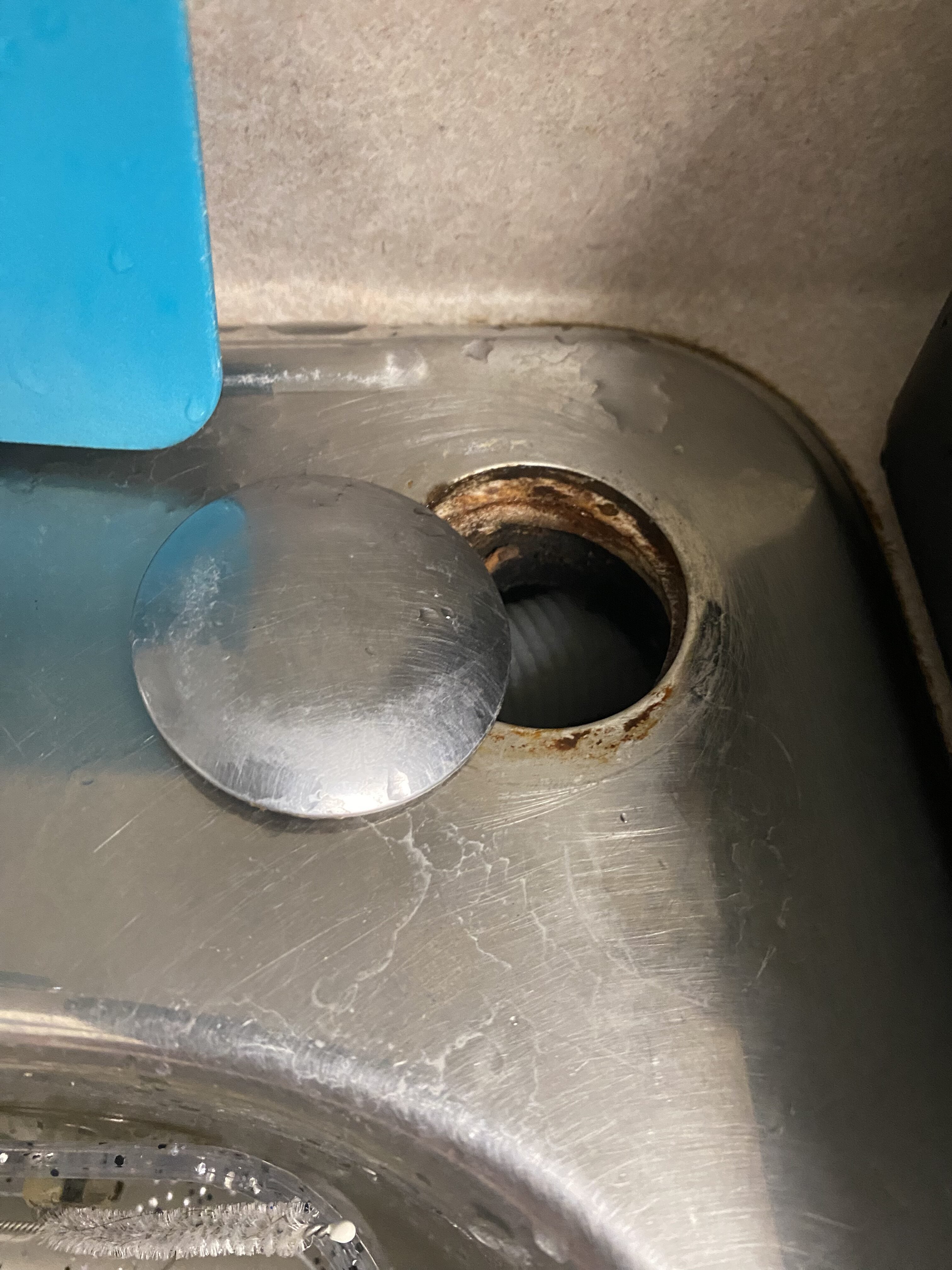 Help with peeling kitchen counter top? - RedFlagDeals.com Forums