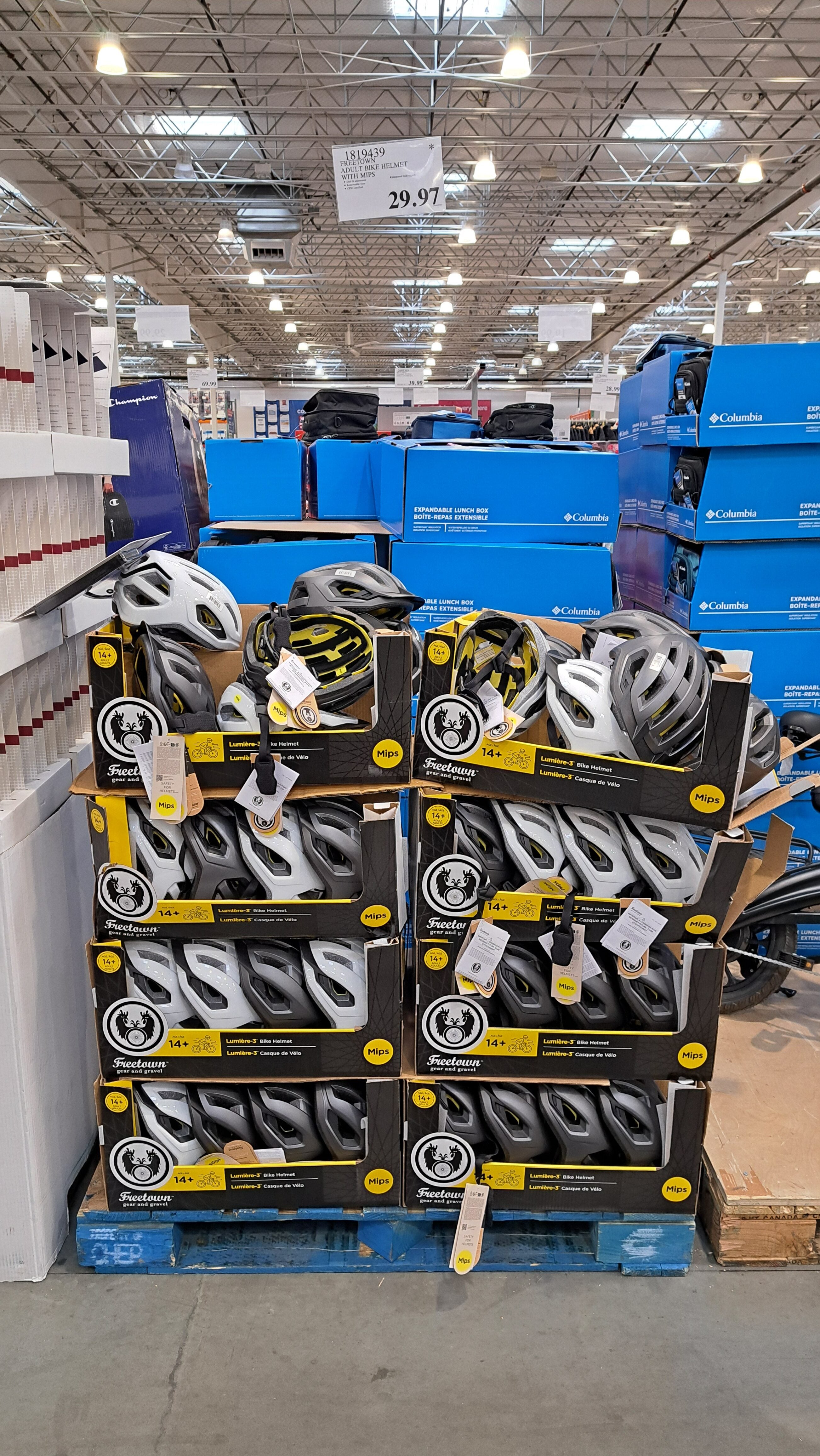 [Costco] Freetown Adult MIPS helmet $29.97 on clearance - RedFlagDeals ...
