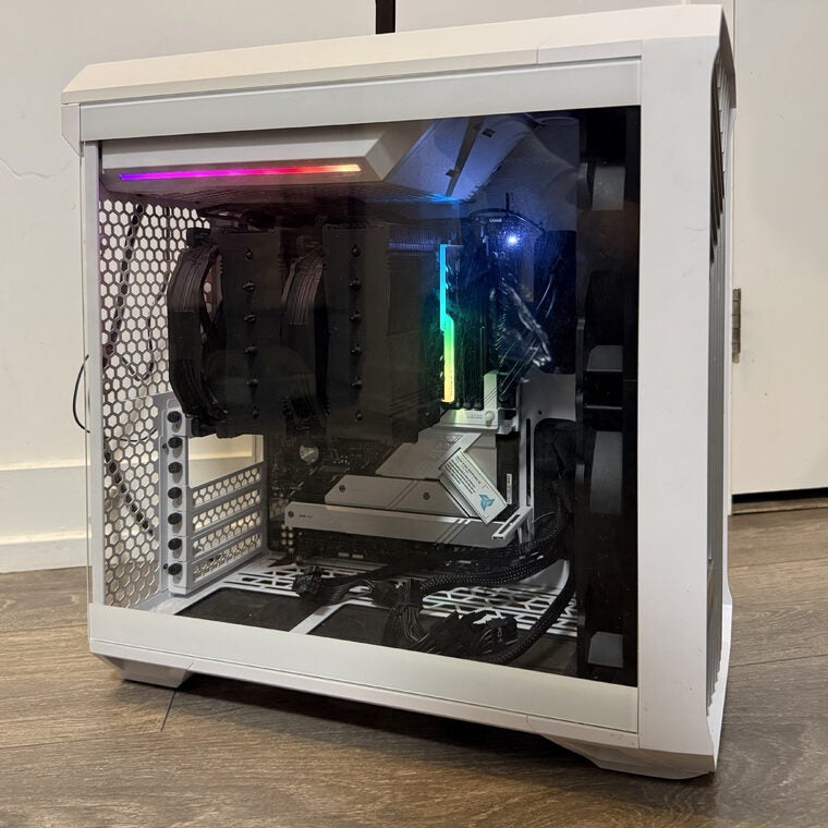Custom Gaming PC |GTA | i7-12700KF + ROG STRIX Z690-A + 32GB DDR4 + ROG ...