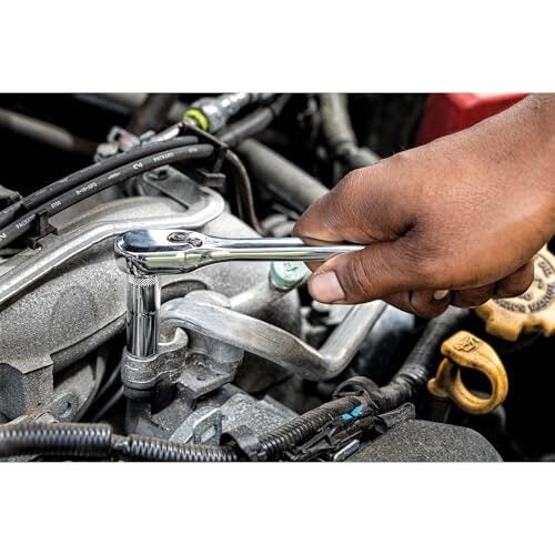 [Amazon.ca] DEWALT Mechanics Tool Set, 1/4 and 3/8 Inch Drive, SAE, 172 ...